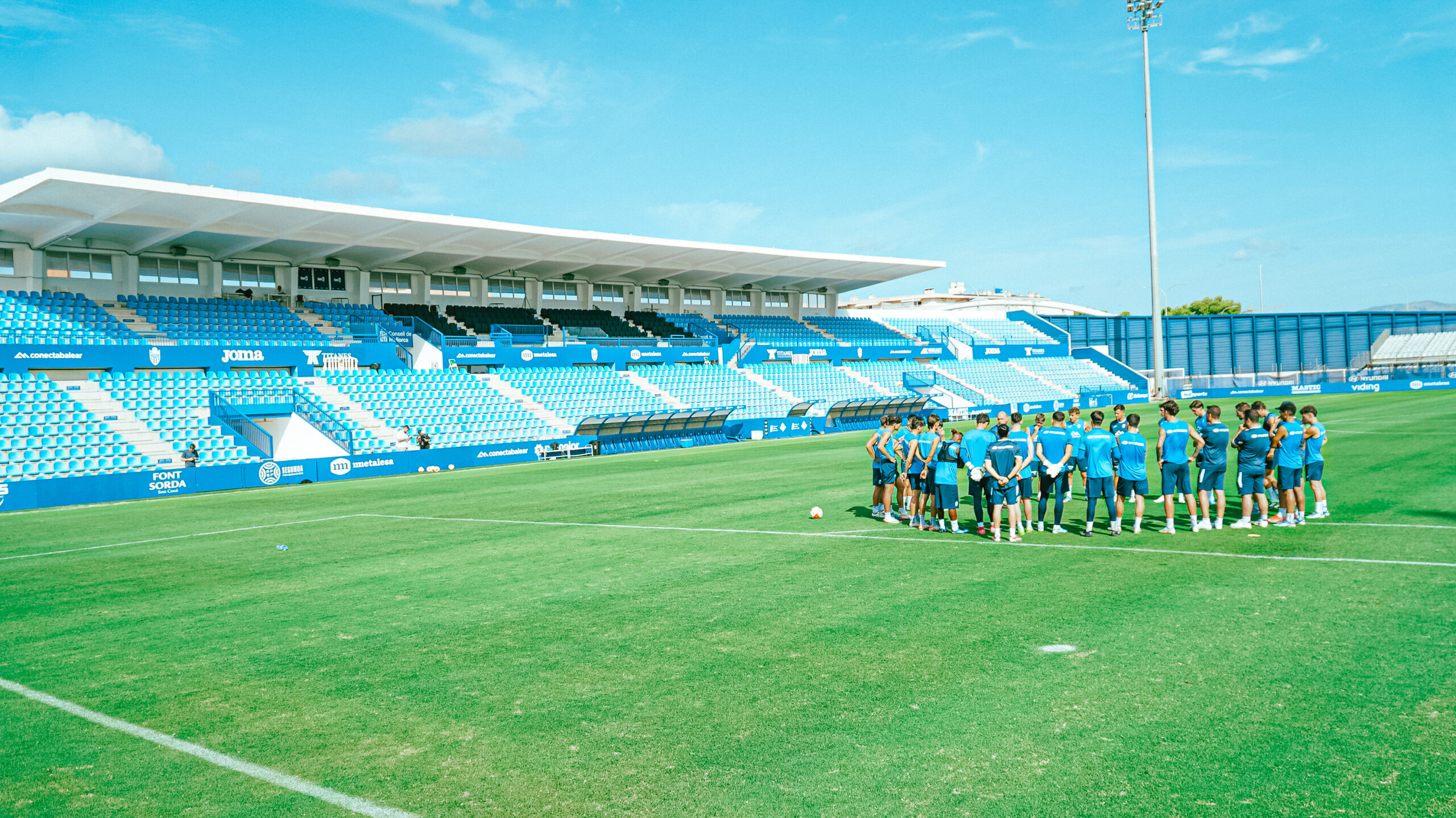 Antrag zur Benennung der Haupttribüne des Estadi Balear: Ingo Volckmann ...